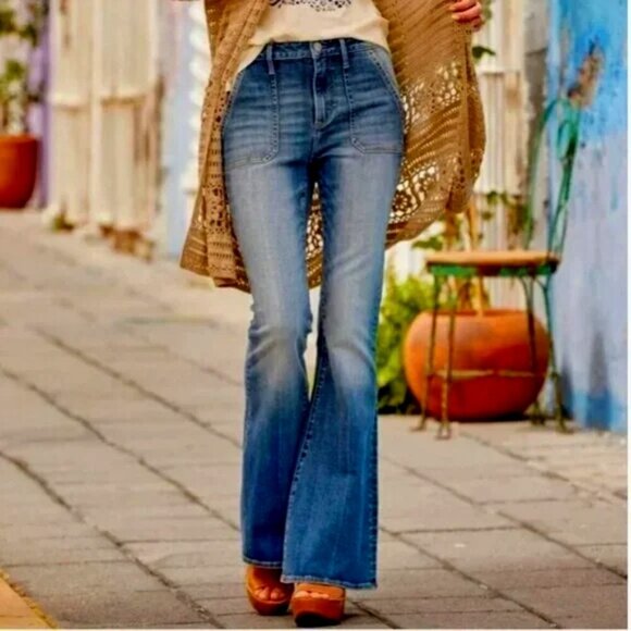 DRIFTWOOD | Jeans | Driftwood Farrah Flare Jeans Highrise Distressed ...